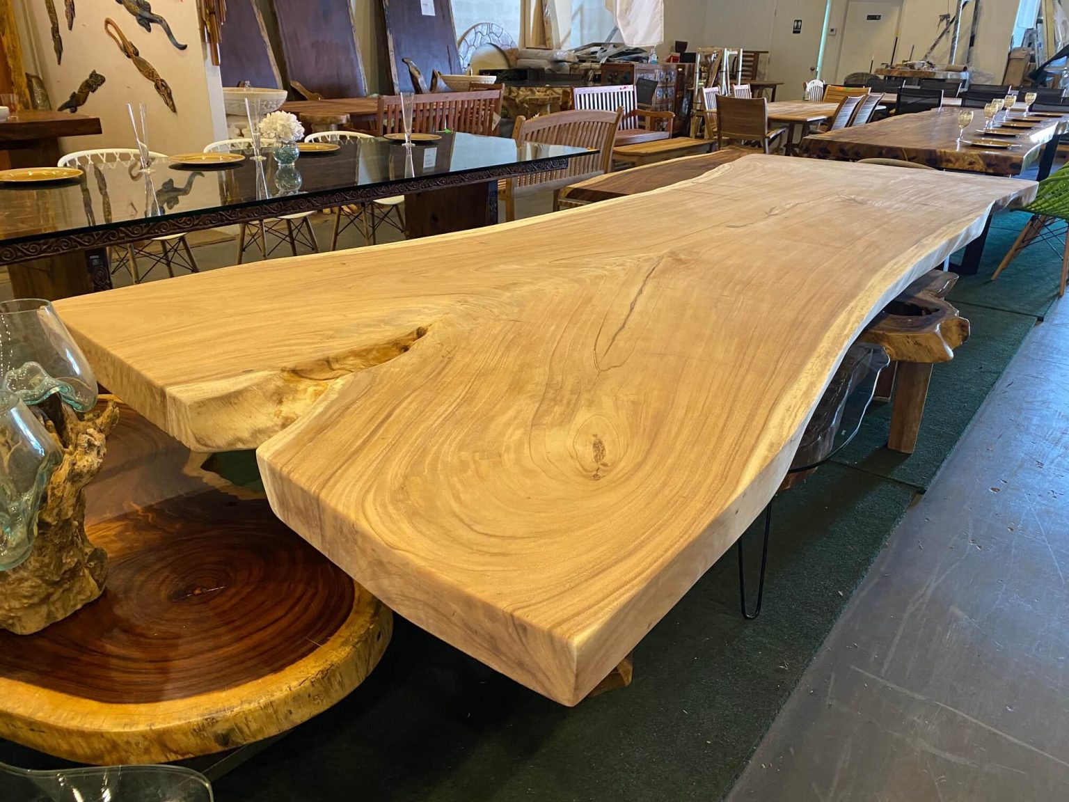 LIVE EDGE WOOD SLABS - Wood Slabs